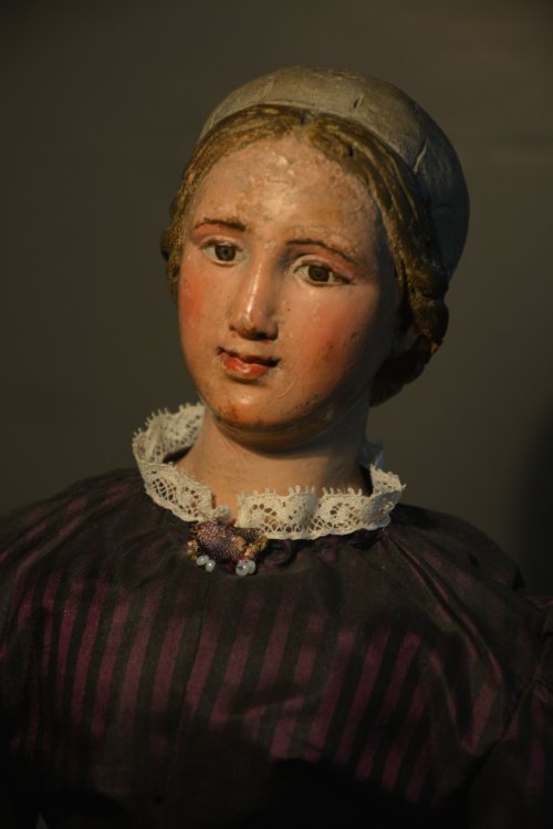 Holzpuppen - antikdolls.de